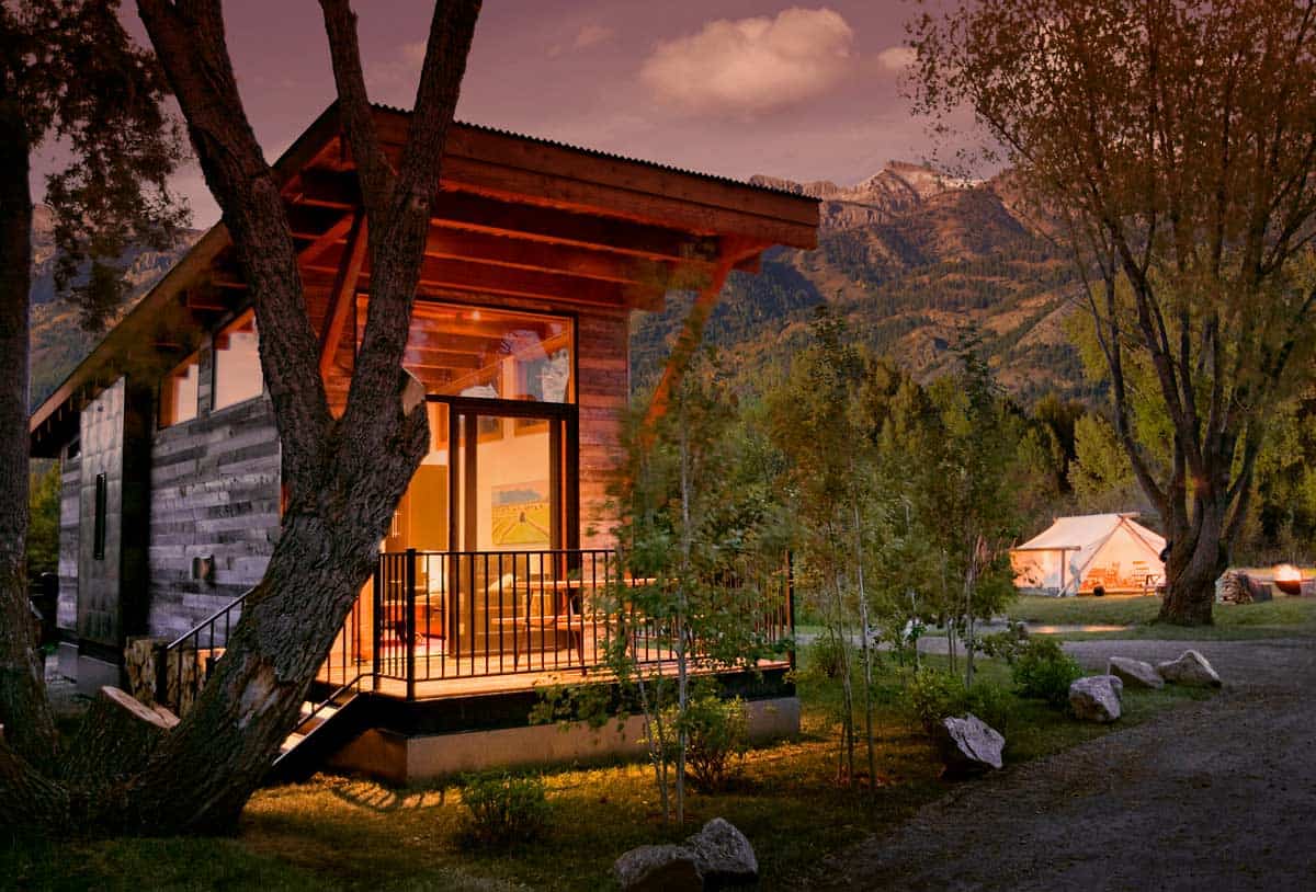 Mini-Getaways: 6 Tiny House Vacation Resorts in the USA