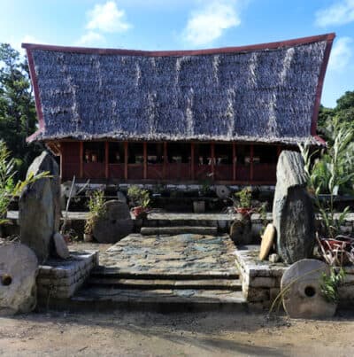 The Makings of a Traditional House on Island of Yap - Travel Micronesia