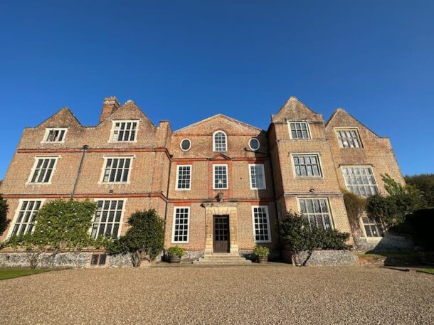 Living Large on a Loyd & Townsend Rose Holiday