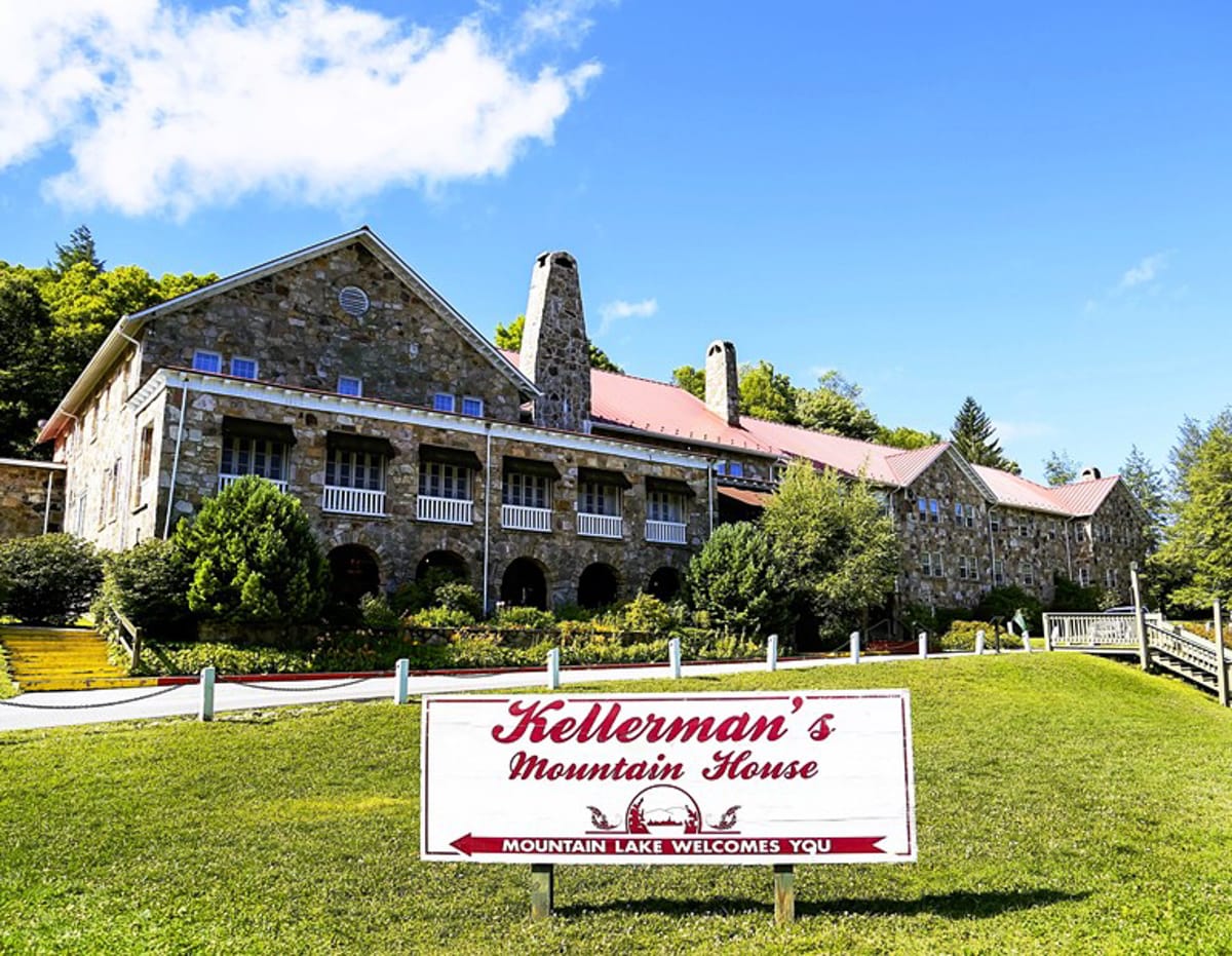 Kellerman's Resort Theme Weekend Revives Dirty Dancing