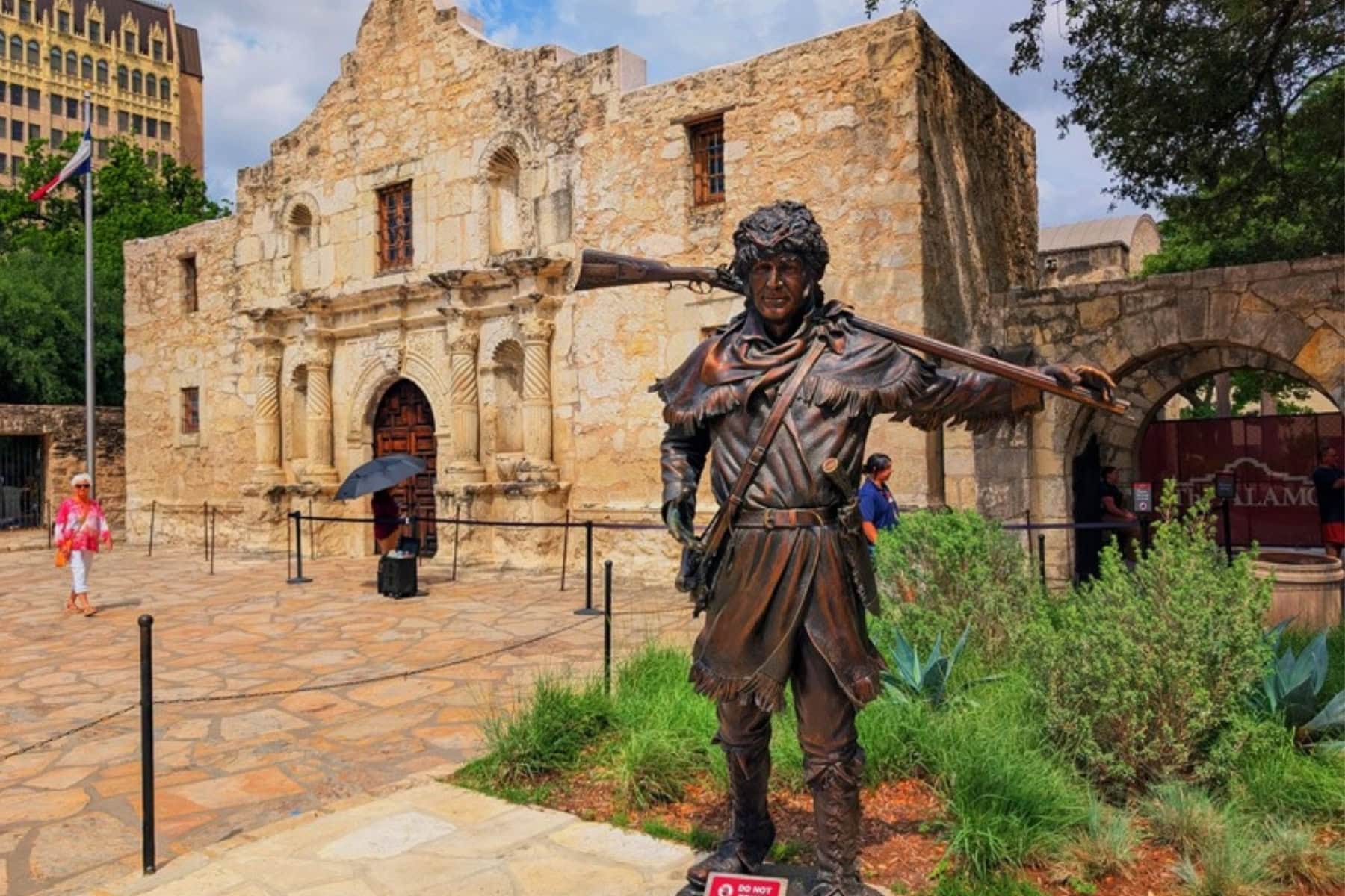 Remembering the Alamo: Legends, Myths and a Rock Star