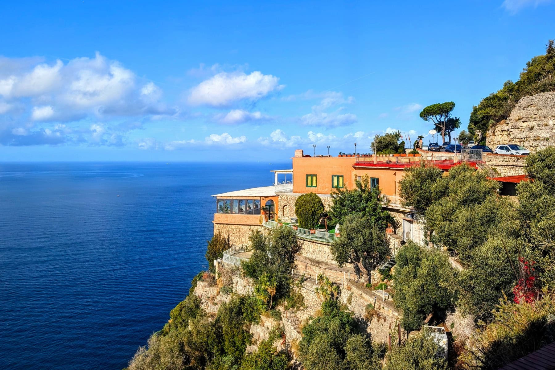 Sorrento Historic Center: Food, Limoncello & Local Crafts